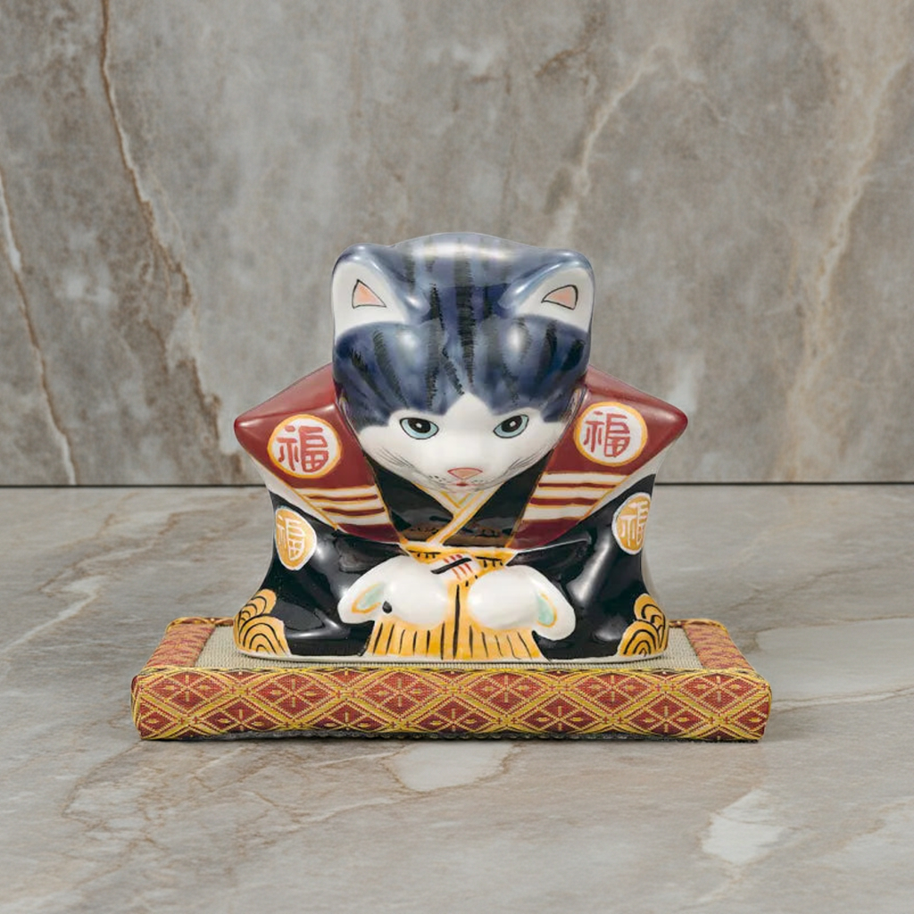 KUTANI WARE FUKUSUKE BOWING CAT – PURPLE GLAZED LUCKY CAT – JP-ART